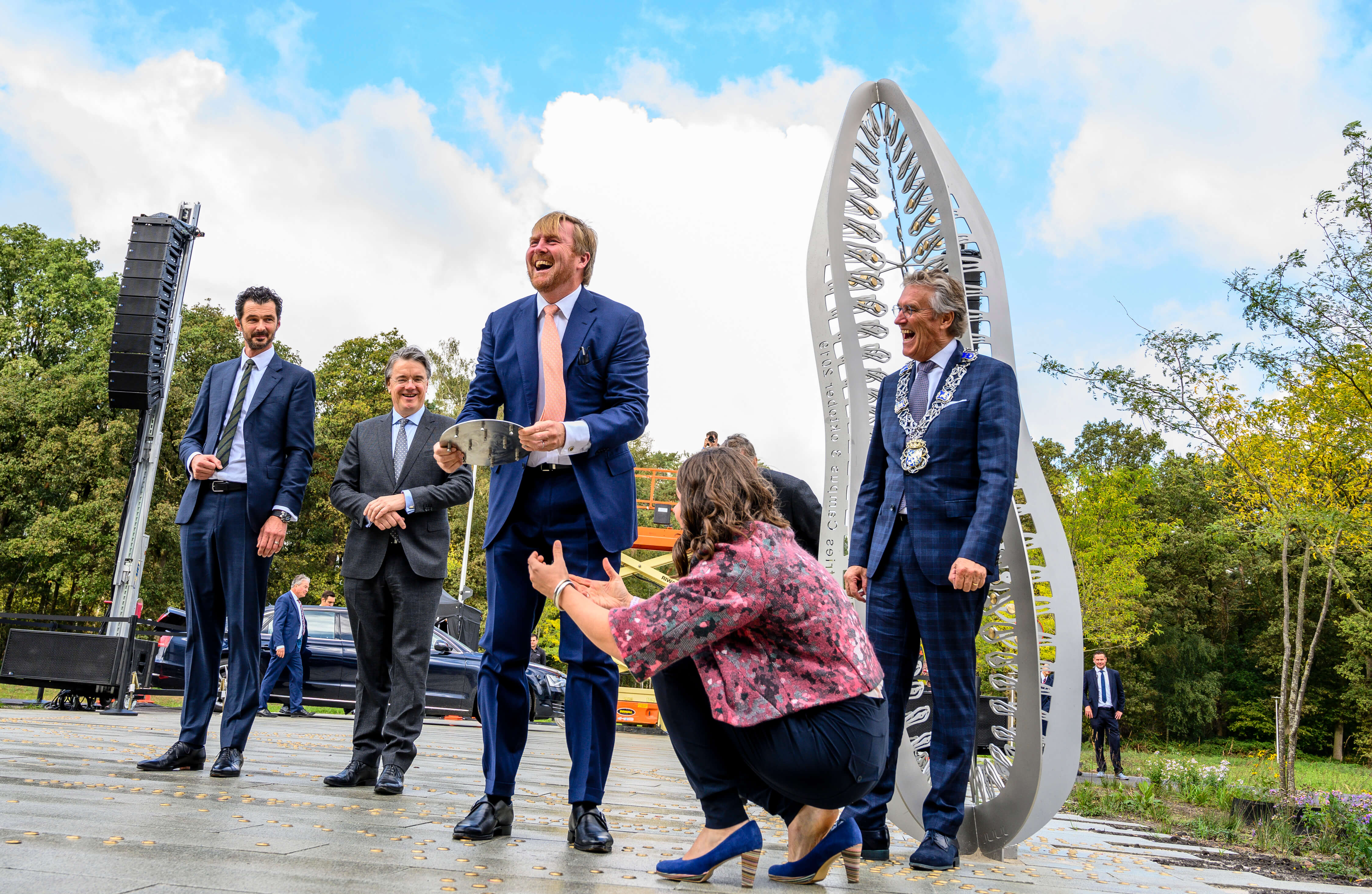 King Willem-Alexander officially opens Brainport Industries Campus | KMWE